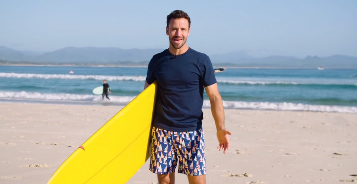 Introduction to Surfing – Tom & Teddy UK